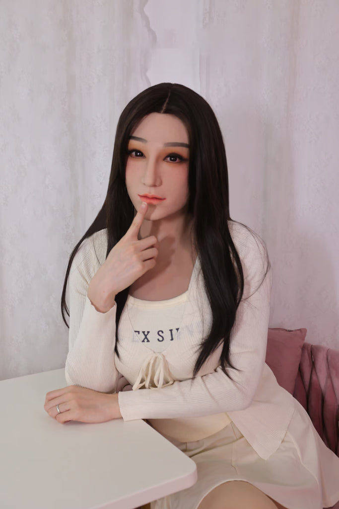 Hyper-Realistic Silicone Feminine Mask - Realistic Female Face Cover ...